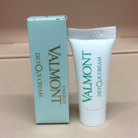 Valmont | Skincare | Valmont Oxygenating Face Cream 3ml | Poshmark